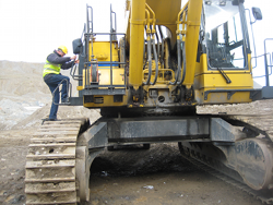 Caterpillar safety training Clive Kelly - Clive Kelly Safety Limited
